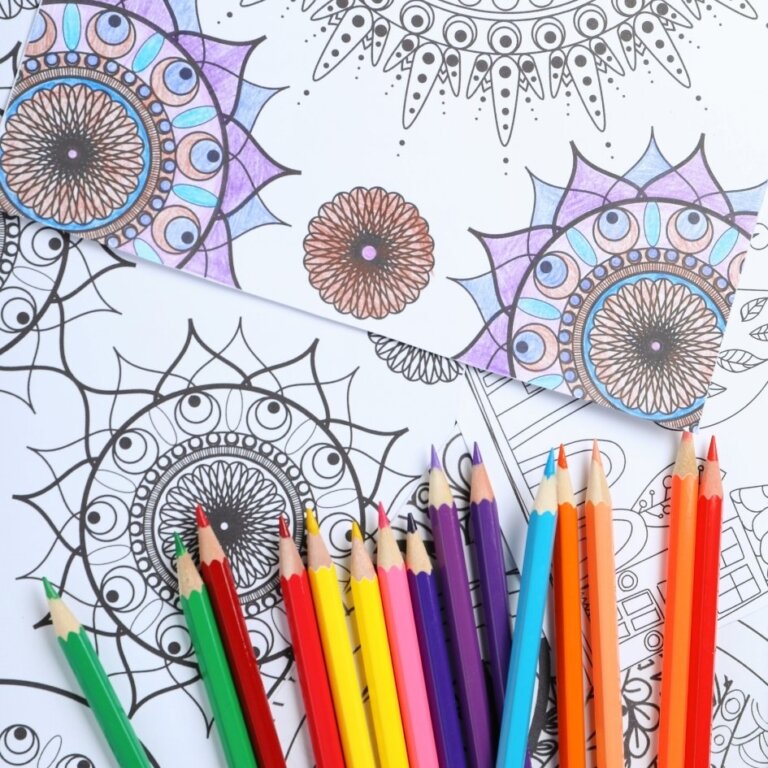 20 Creative Lead Magnet Ideas for Solopreneurs